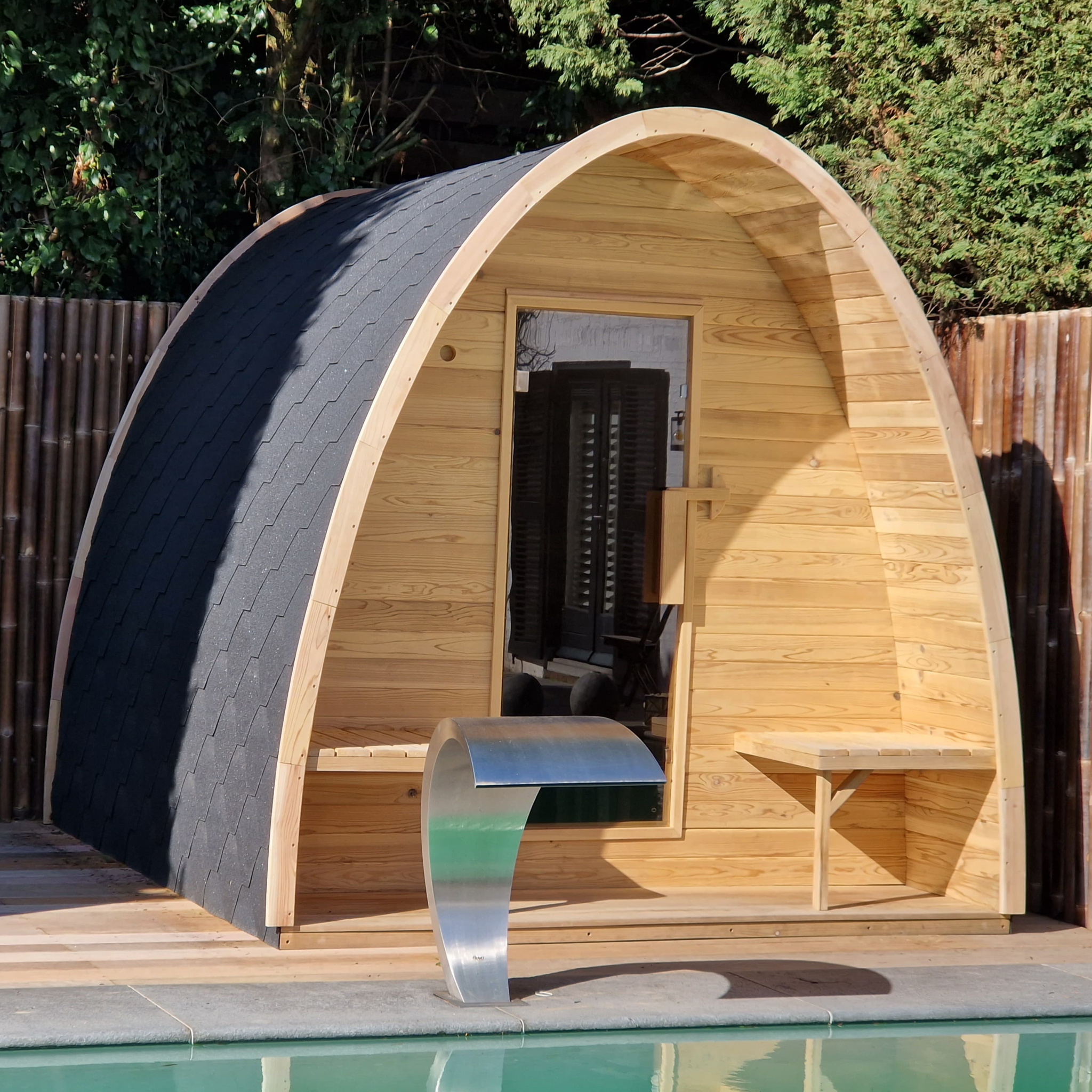 Sauna pod Knotty Red Cedar - Barrelsauna